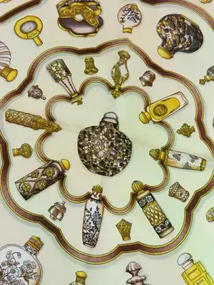 Hermès 1980-2010 Qu Importe Le Flacon Silk Scarf 90 Scarves