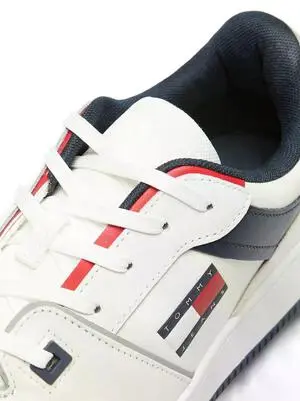 Tommy Hilfiger Logo-detail Sneakers - White