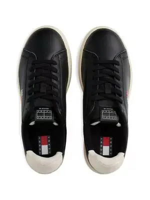 Tommy Hilfiger Logo Sneakers