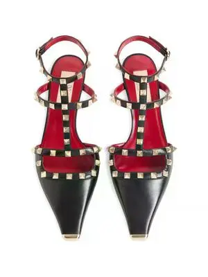 Valentino Garavani Rockstud Court Heeled Pumps - Black