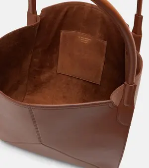 Victoria Beckham Large Leather Tote Bag - Brown