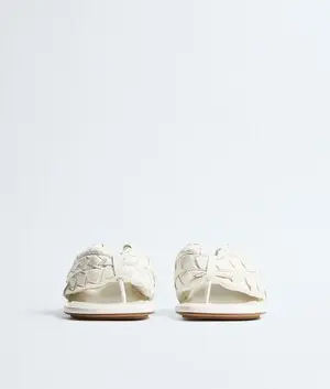 Bottega Veneta Salsa Thong - Alabaster