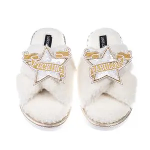 LAINES LONDON Boucle Slippers With Brooches - White