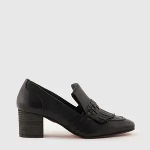 Fringe Pumps