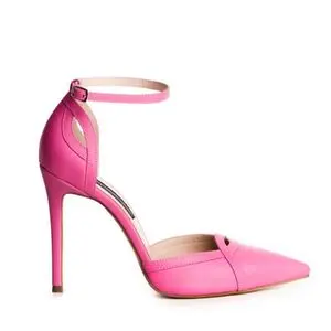 The 5th Element Cut Out Pumps