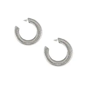 MAISON DE GALA Iris Hoop Earrings - Silver
