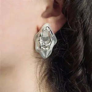 BIO-TRIMMINGS Pascal Statement Earrings