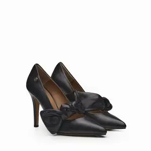 MARIANO SHOES Bessa Pumps
