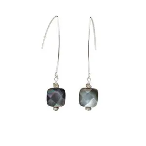 Amonta Earrings