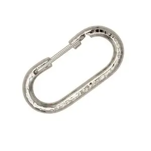 JAREDJAMIN Large Oval Carabiner Clasp With Hammered Texture - Silver