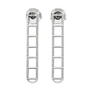 LUCY QUARTERMAINE Tomb Dangle Earrings - Silver