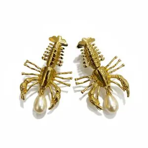 LA PLUIE JEWELLERY Astice Lobster Drop Earrings - Gold