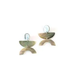 Likhâ Iridescent Geometric Mother Of Pearl Drop Earrings - Grey