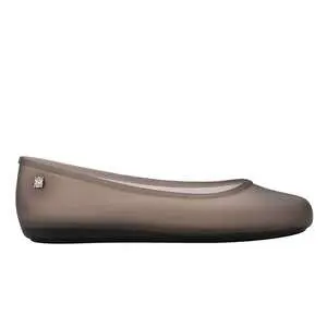 Comfortable Women's Flats with Flexible Sole