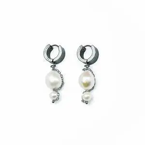 KIREI Pulse Stainless Steel & Freshwater Pearl Hoop Earrings - Silver