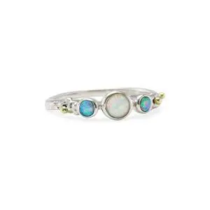 ISLA SILVER Opal Gemstone Ring - Silver