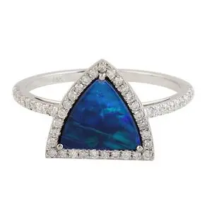 ARTISAN Opal And Diamond Ring In 18k White Gold - Blue/white