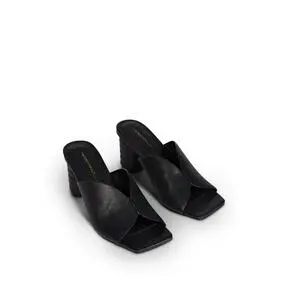 Intentionally Blank Kamika Leather Heel - Black