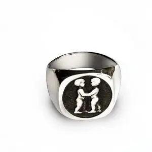 PERRY GARGANO Friendship Sterling Vintage Signet Ring - Silver