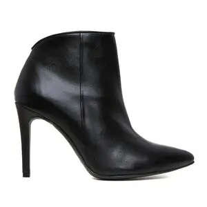 Ginissima Pointed Toe Shoes For Women