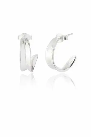 WARE COLLECTIVE Curve Hoop Earrings - Silver