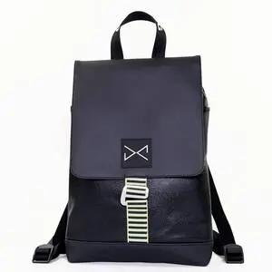 DANIEL CHONG Waterproof Hook Backpack With Double Zipper