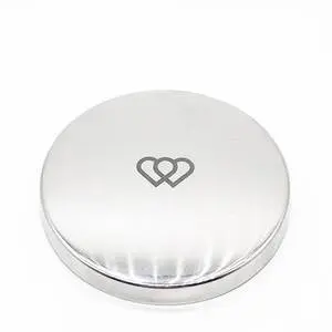THE UNIVERSAL SOUL COMPANY Total Luxury Hand Engraved Large Three Wick Candle Lid - Silver