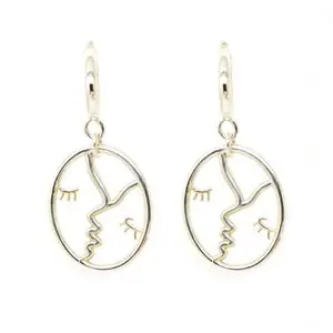 ETTA BURTON JEWELLERY The Kiss Vermeil Dangle Earrings - Silver