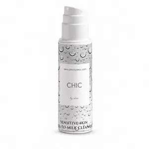 CHIC BY DMO Neutrals Sensitive Skin Oil-to-milk Cleanser - Green/white