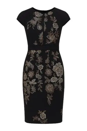 Conquista Cap Sleeves Dresses