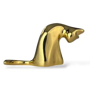 YENNY COCQ LLC Grooming Cat - Gold