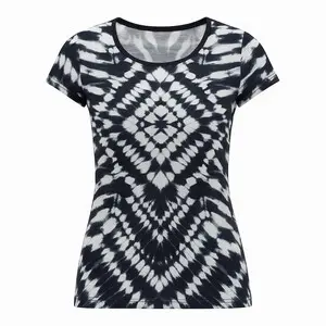CONQUISTA Geometric Print Fitted Tee