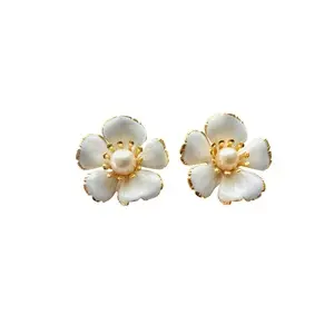 THE PINK REEF Hand-painted Floral Stud Earrings - White