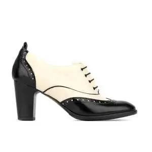 Embassy London Usa Pumps