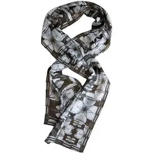 BABS BOUTIQUE NYC Women's Black / White Silk Georgette Brooklyn Bridge Print Scarf