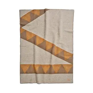 GET THE GALLOP Neutrals Sharktooth Wool Blanket Fox - Beige/yellow