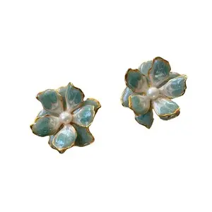 THE PINK REEF Floral Stud Earrings - Blue
