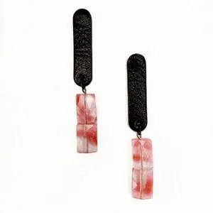 WAIWAI Drop Leather Earrings - Black/pink