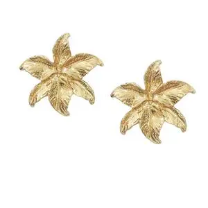 MAISON DE GALA Leaf Flower Stud Earrings - Gold