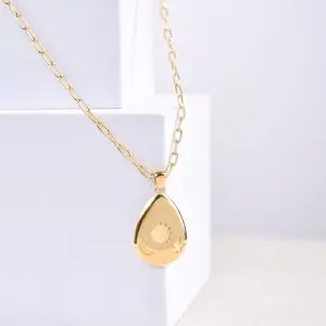 OGÉ JEWELRY Sun, Moon & Star Necklace
