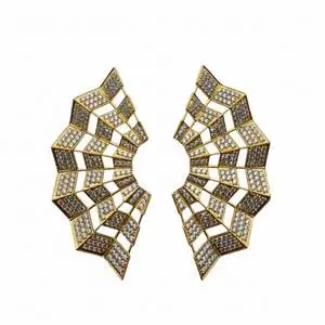 SILVER & ELEGANT Seahorse Zirconia Bronze Earrings - Gold