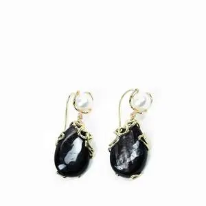 ADDICTED2 Milano Bronze Earrings With Majorca Pearls And Obsidian - Black/white/gold