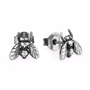 YASMIN EVERLEY JEWELLERY Leucozona Lucorum Fly Stud Earrings