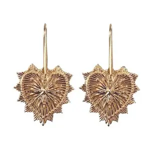IN CAUDA VENENUM Freya Heart Medallion Earrings - Gold