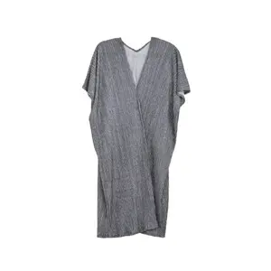Saachi Pleated Metallic Kimono