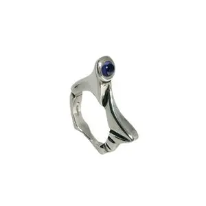 TG-JEWELLERY BY TAMARA GERVASIO Pyramid Iolite Cabochon Ring - Silver/blue