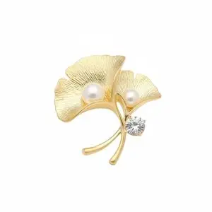 ANGEL BAROCCO Ginkgo Leaf Pearl Brooch - Gold
