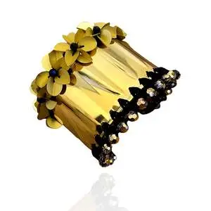 PINAR OZEVLAT Gardenia Cuff - Gold