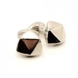 DAVID WEJ Triangle Cufflink – Silver - Gray