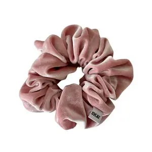 SYLKI Maxi Velvet Scrunchie Pink